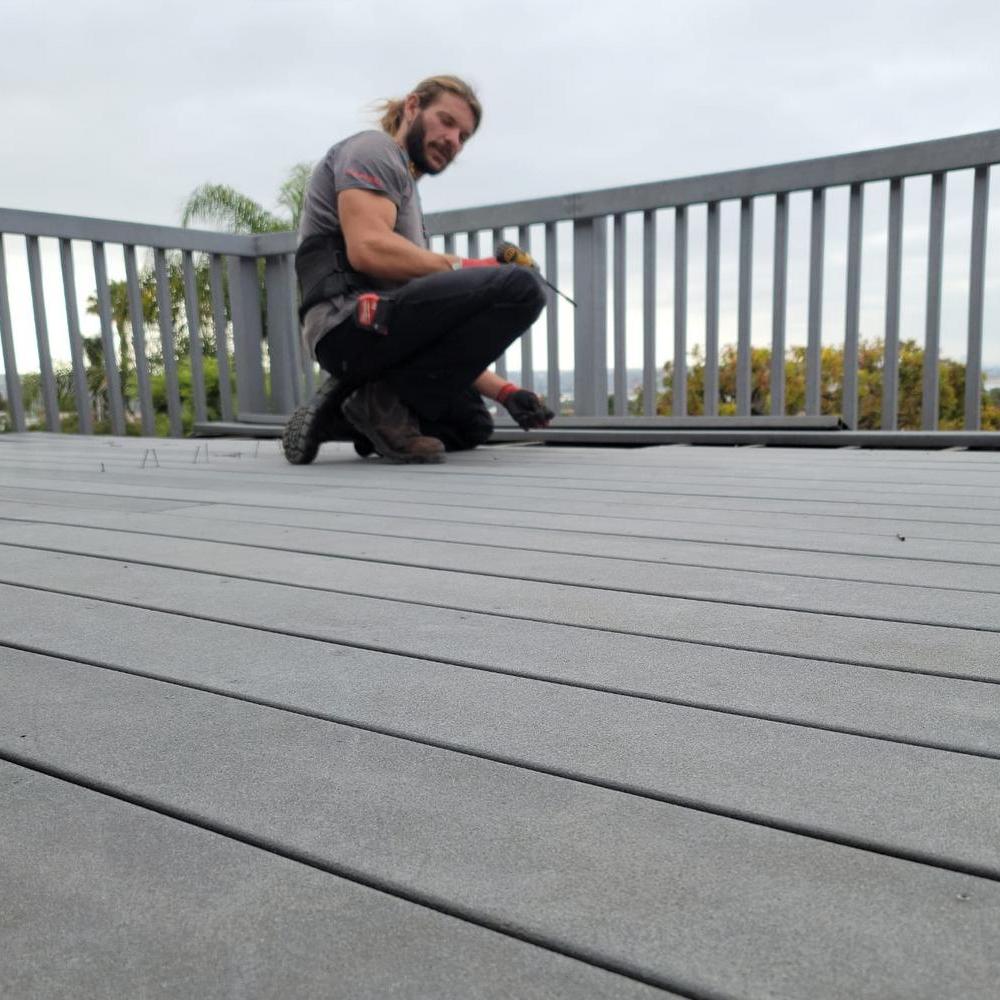 About Us - Capitain Decks