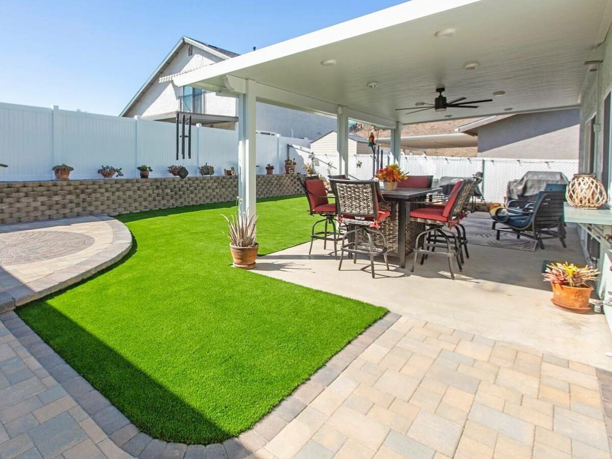 Artificial Turf and Grass - Captain Decks